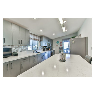 Modern Metallic With Silestone - Contemporary - Kitchen - San Diego ...