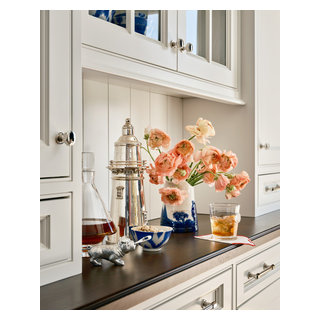 Home Bar Styling at Lake House - Beach Style - Home Bar - Grand Rapids ...