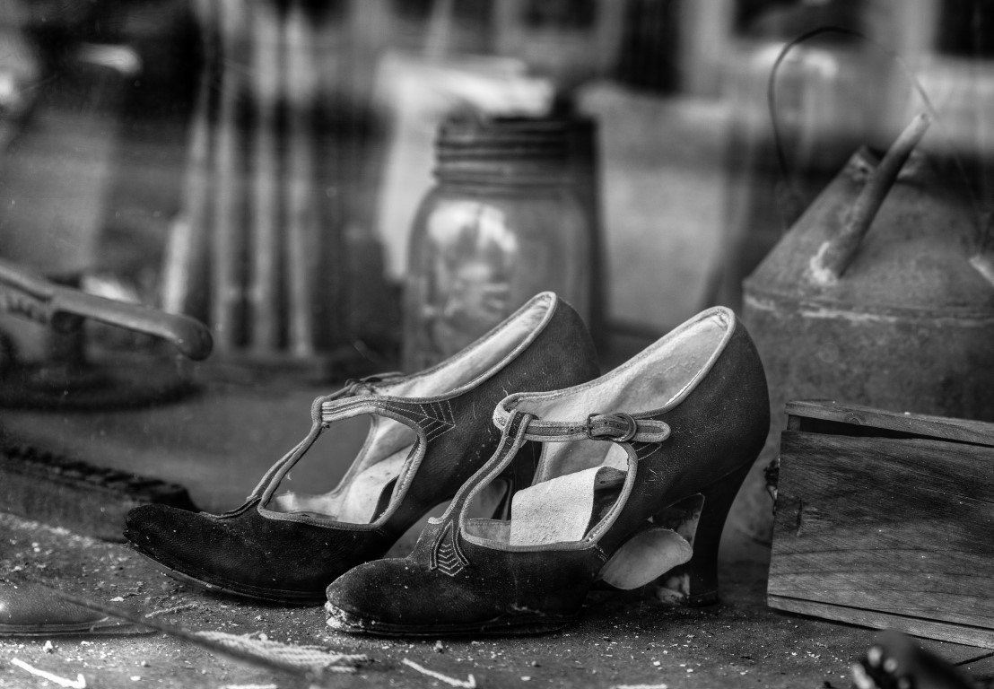 "Window Shopping" Photography by Alix Collins, 5x7 - Contemporary ...
