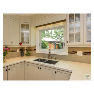 White Awning Window in Great Kitchen - Renewal by Andersen Greater ...