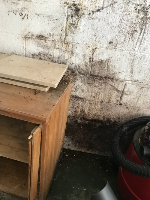 Old Gross Garage!