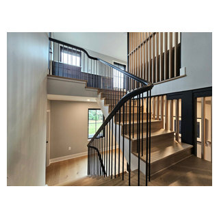 115_Stunning Continuous Rail System on 3 Story Floating Stairs ...