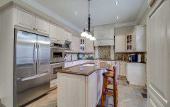 Bulkhead in high ceiling kitchen?