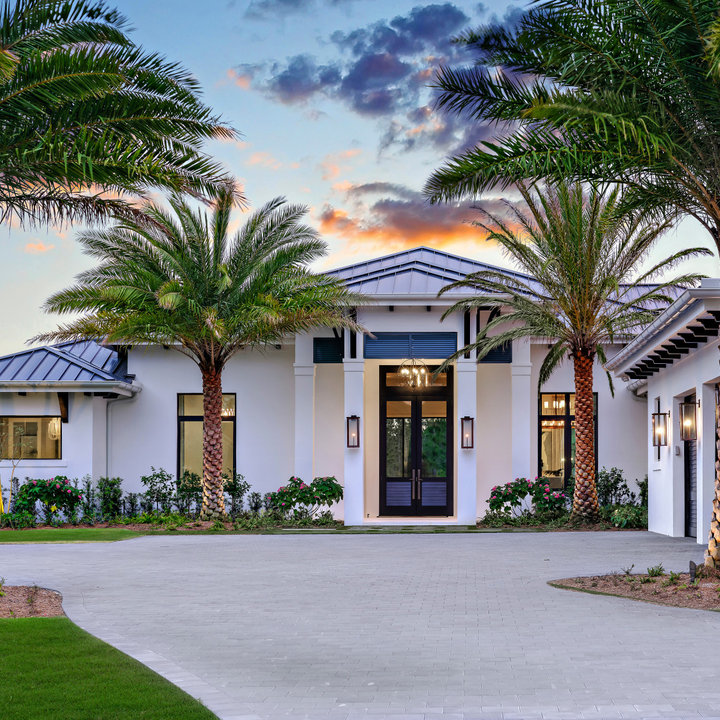 75 Beautiful Hip Roof Ideas and Designs For Your Home - Houzz | Houzz UK