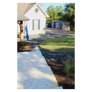 Jester's Crown - Contemporary - Landscape - Austin - by Native Edge ...