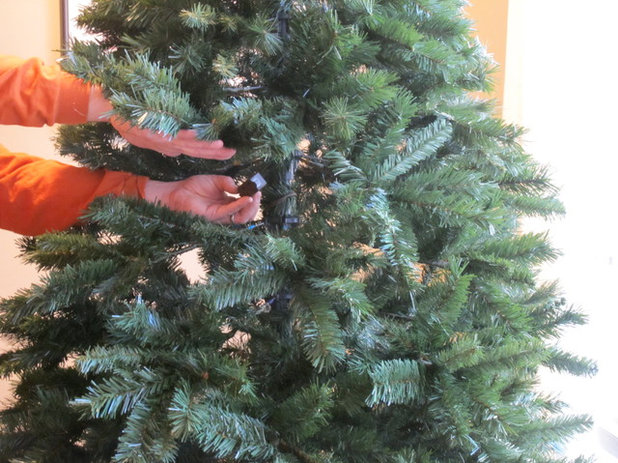 How to Put Lights on a Christmas Tree | Houzz