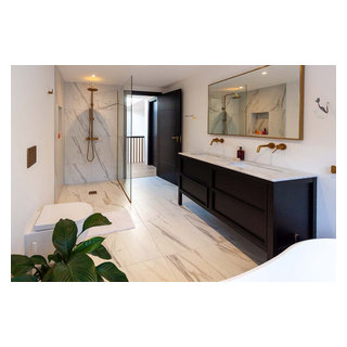 The Coach House - Modern - Bathroom - Berkshire - by rjha | Houzz