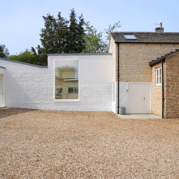 75 Beautiful Side House Exterior Ideas and Designs - April 2026 | Houzz UK