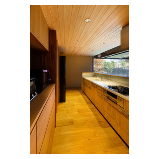 登り梁の家 - Modern - Kitchen - Kobe - by 田中洋平建築設計事務所 | Houzz