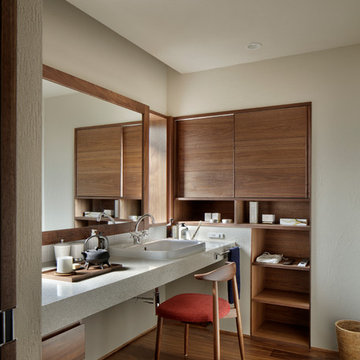 75 Mid-Century Modern Powder Room Ideas You'll Love - August, 2025 | Houzz