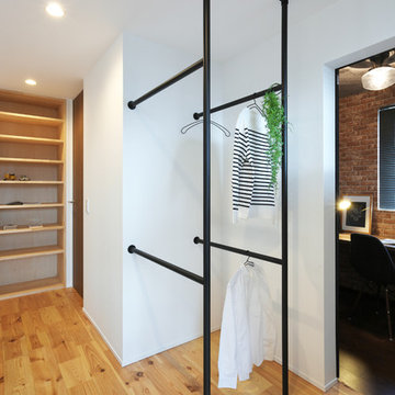 75 Industrial Laundry Room Ideas You'll Love - April, 2022 | Houzz