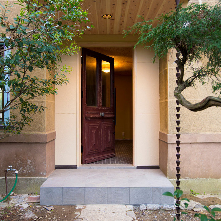 和風のおしゃれな玄関ドアの画像 75選 - 2025年9月 | Houzz (ハウズ)