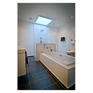 Berlin Loft - Contemporary - Bathroom - Cologne - by Frederick Pielok ...