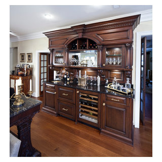 Custom Walk Up Bar - Traditional - Home Bar - New York - by WL Bars ...