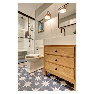 A Beachy Basement Design Perfect for Entertaining - Beach Style ...