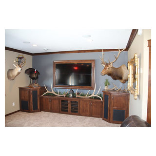 Man Cave - Craftsman - Basement - Minneapolis - by Brenny Custom ...