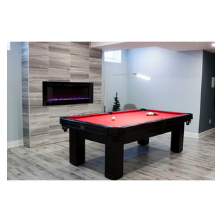 Nobleton Basement - Mini bar, movie theater and Pool table - Modern ...