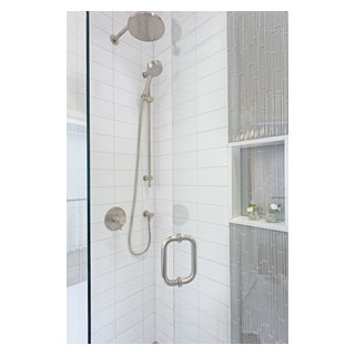 19 Hoyle - Traditional - Bathroom - Toronto - by Adrian Lyons ...