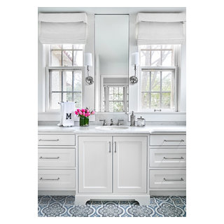 1902 Historic Kitchen & Pantry Alamo Heights Remodel - Traditional ...