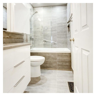 5x8 standard layout magnificent - Contemporary - Bathroom - Ottawa - by ...