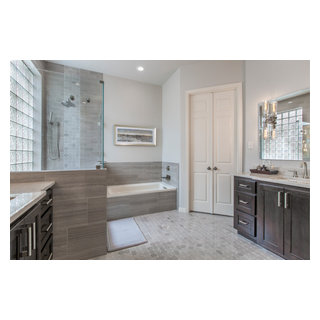 A Builder-Grade Master Bathroom Gets A Modern Upgrade - Modern ...