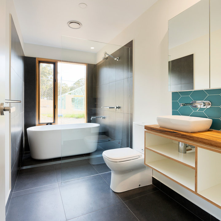 75 Beautiful Bathroom with Wood Benchtops Ideas & Designs - April 2022 ...