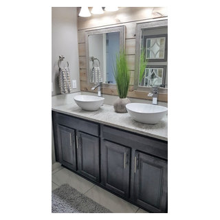 Bathroom Redesign: Completed Project - Minimalistisch - Badezimmer ...