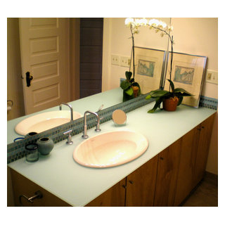 Bathrooms - Craftsman - Bathroom - Raleigh - by Clear-Vue Glass | Houzz