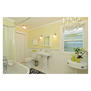 Bathrooms - Bathroom - Seattle - by seattlehometours.com | Houzz