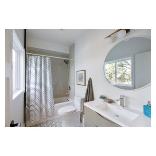 Bathrooms - Transitional - Bathroom - San Francisco - by Stephen Sugg ...