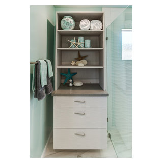 Beach Vibes Designed by Jane Regan - Beach Style - Bathroom - San ...