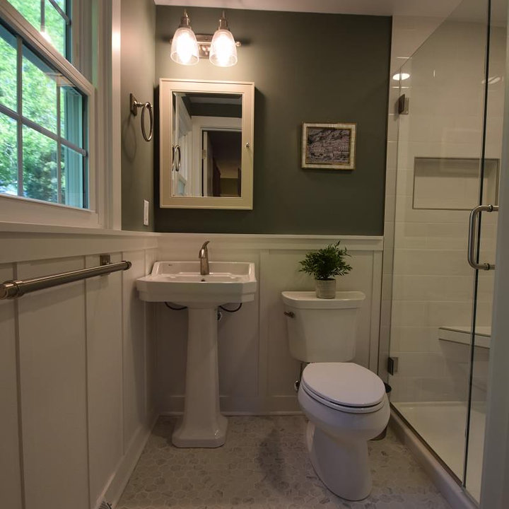 Light sage bathroom : r/DesignMyRoom