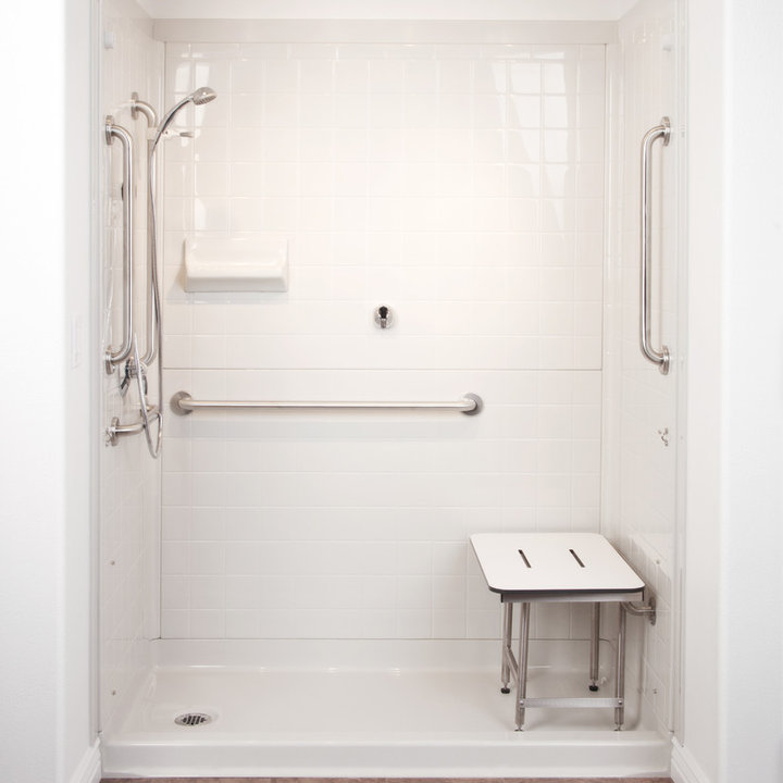 Walk In Showers With Seat - Photos & Ideas | Houzz