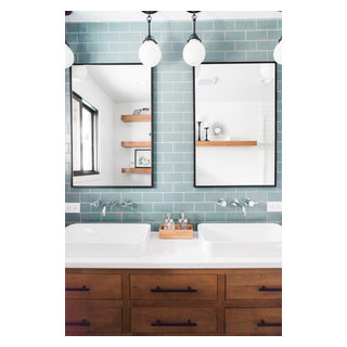 Blue Subway Tile Backsplash with Rustic Wood Vanity - Montagne - Salle ...