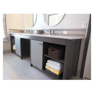 complete bathroom remodel using custom built vanity cabinets ...