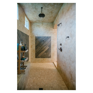 Compton Manor Addition - Transitional - Bathroom - Houston - by Penberthy Custom Builders | Houzz