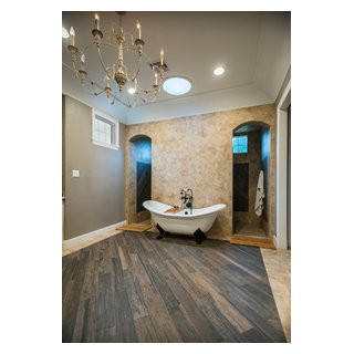 Compton Manor Addition - Transitional - Bathroom - Houston - by Penberthy Custom Builders | Houzz