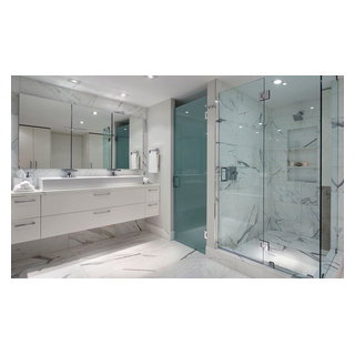 Contemporary Home - Transitional - Bathroom - Miami - by Casa Rodar | Houzz