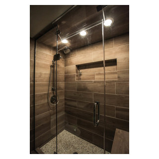 Contemporary Spa Shower with Heated Bench - Contemporain - Salle de ...