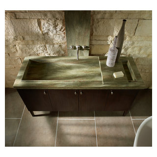 Corian in Rosemary - Salle de Bain - Autres périmètres - par Gerhard’s Kitchen, Bath & Lighting ...