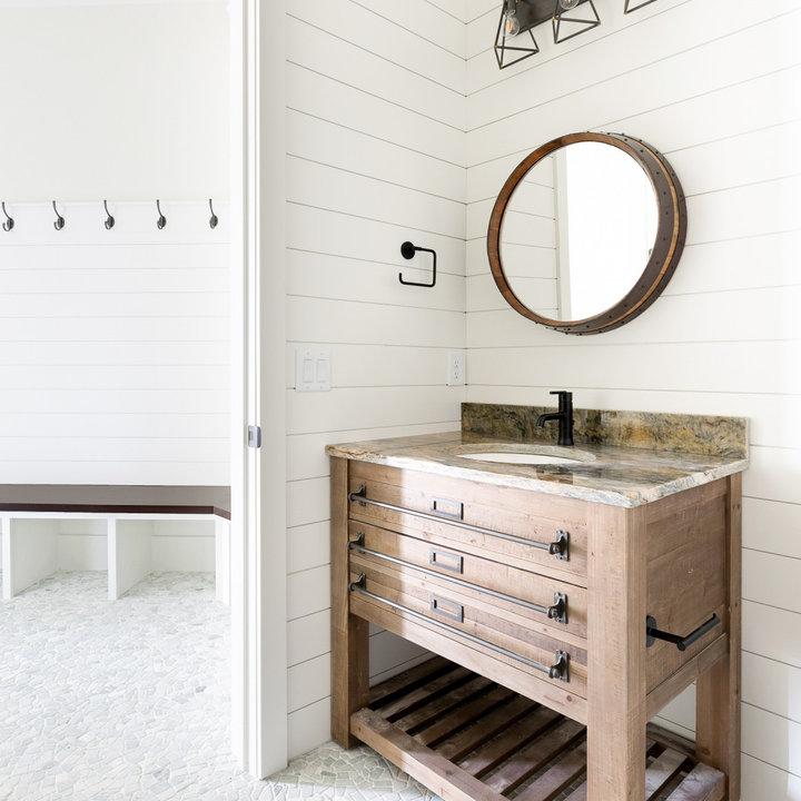 Pool Bathroom - Photos & Ideas | Houzz