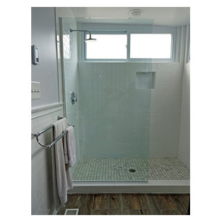 Custom Glass Spray Panels, Splash Guards, and Fixed Panel Shower Units ...