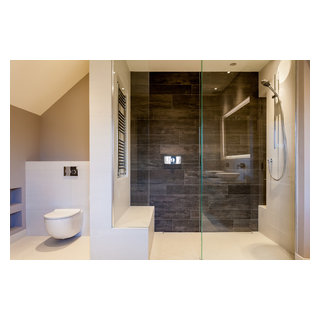 Custom made frameless shower enclosures, fixed panels and bath screens ...