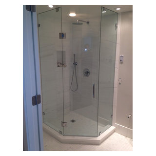 Custom neo-angle frameless showers, Greater Vancouver - Contemporain ...