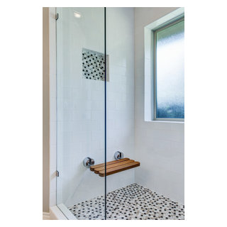 Dallas | Moss Farm | Bath - Transitional - Bathroom - Dallas - by ...
