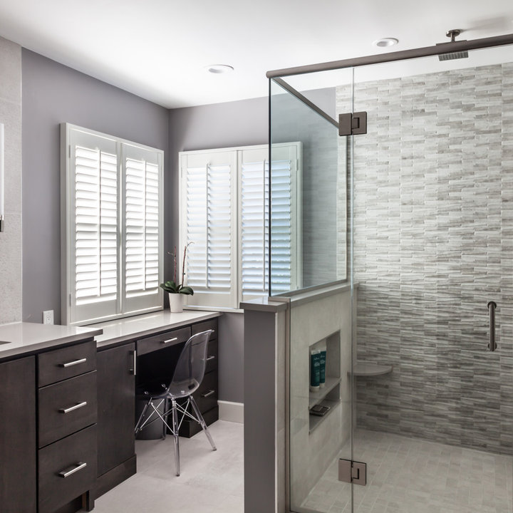 Texture Tile Shower - Photos & Ideas | Houzz