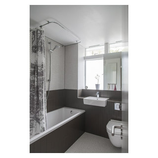 Delawyk Modular House - Midcentury - Bathroom - London - by R2 Studio ...