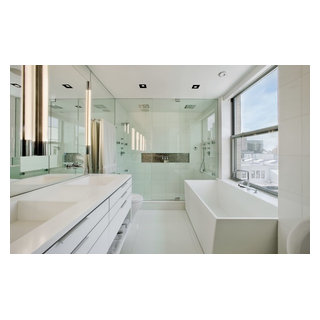 Emory - Modern - Bathroom - New York - by Walker Architecture | Houzz