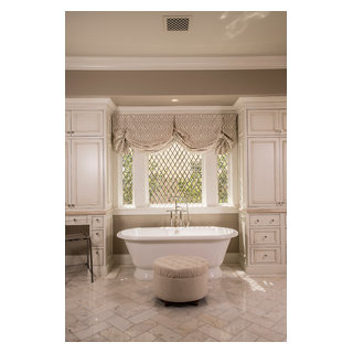 English Tudor Cottage - Traditional - Bathroom - Phoenix - by ...