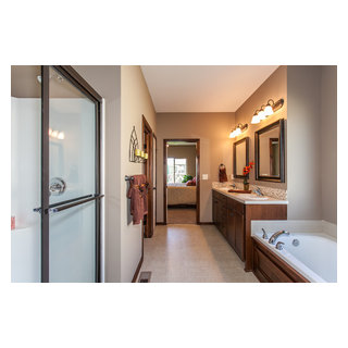 Firethorne Model - Traditional - Bathroom - Wichita - by Robl ...